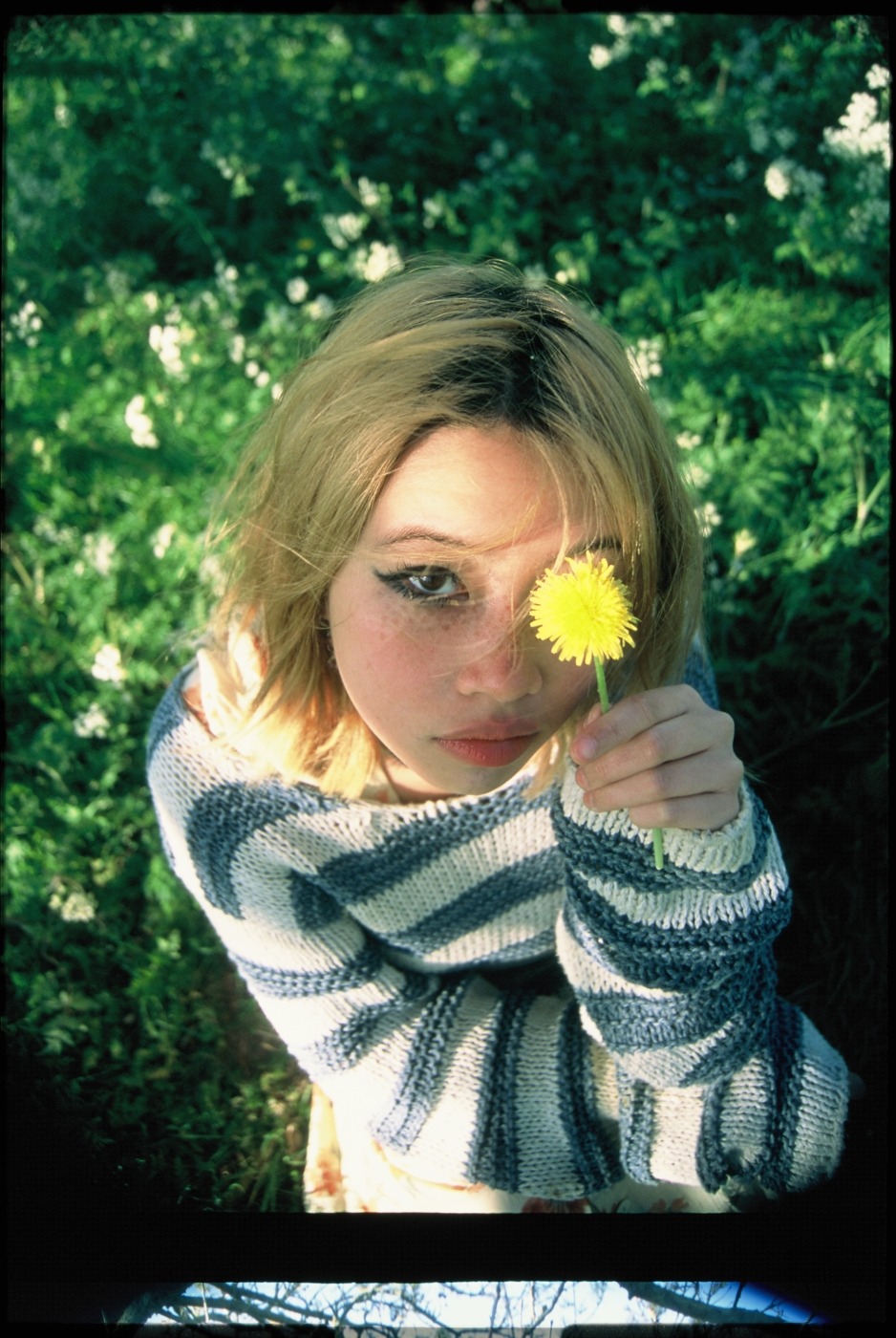 Beabadoobee’s ‘Fake It Flowers’ is 90s nostalgia for the TikTok ...